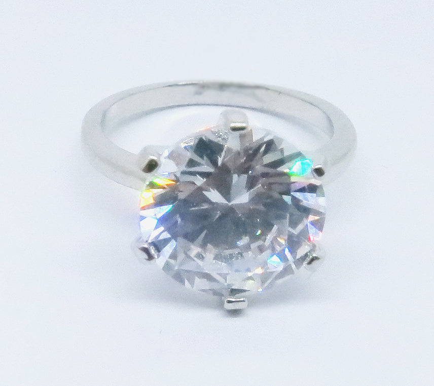 Clio Ring – Jacatel